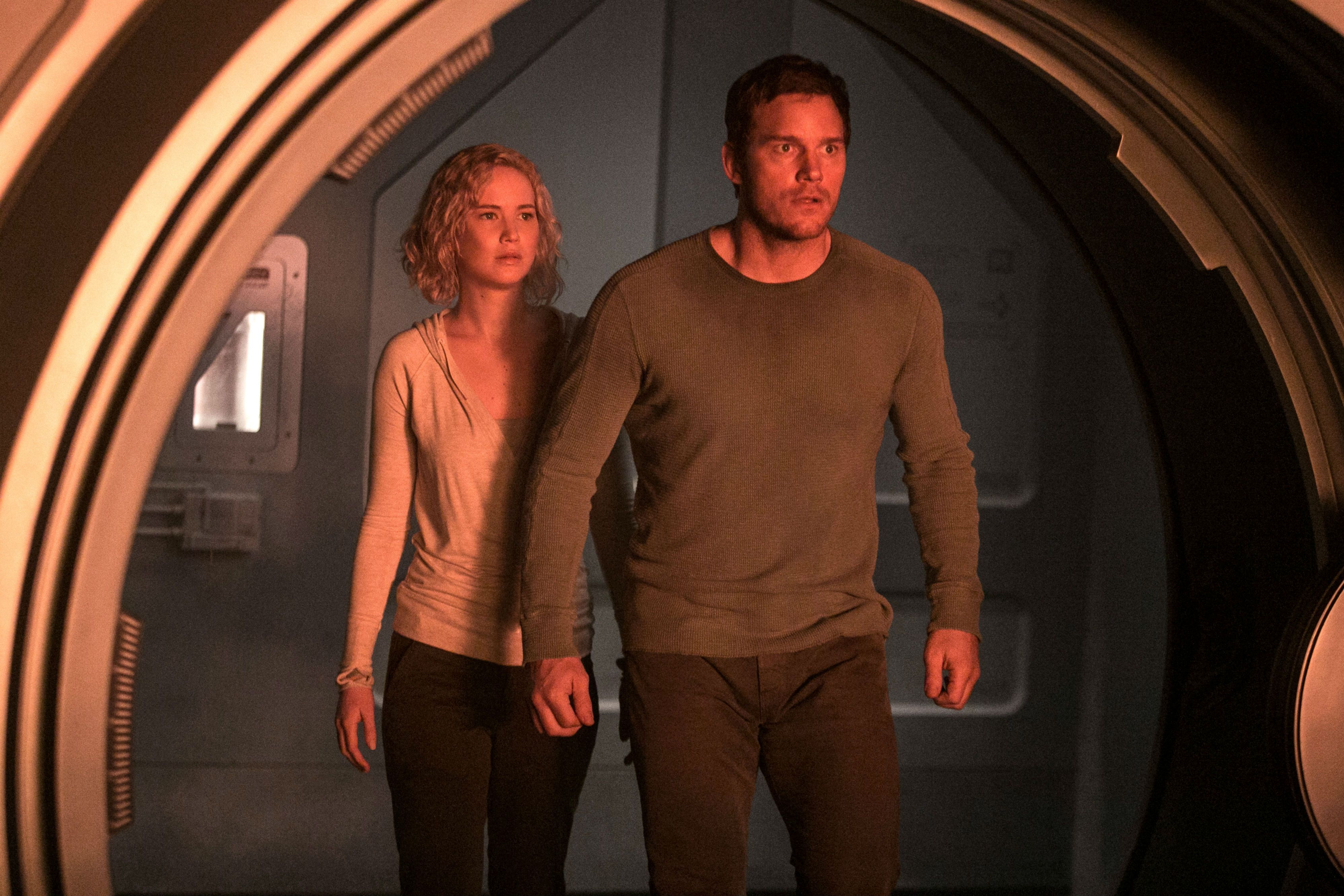 Passengers Images: Jennifer Lawrence & Chris Pratt On a Spaceship
