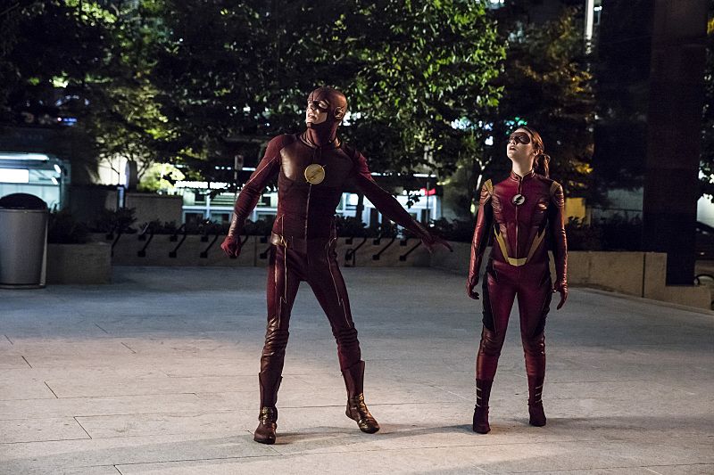 Check Out Jesse Quick's Cool Costume in The Flash