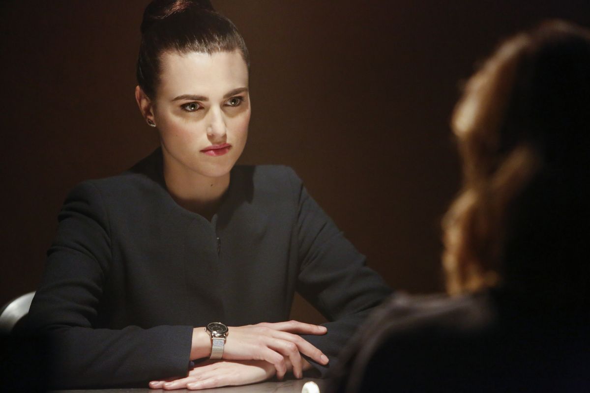 Supergirl: 'Luthors' Photos Highlight Lena & Lillian