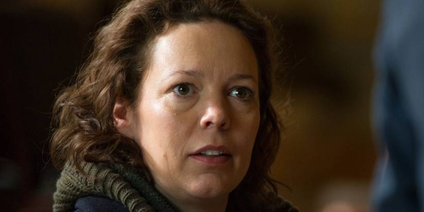 The Crown Casts Olivia Colman As Queen Elizabeth