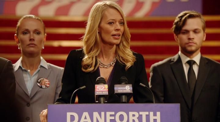 Cameos You Forgot About From The Arrowverse