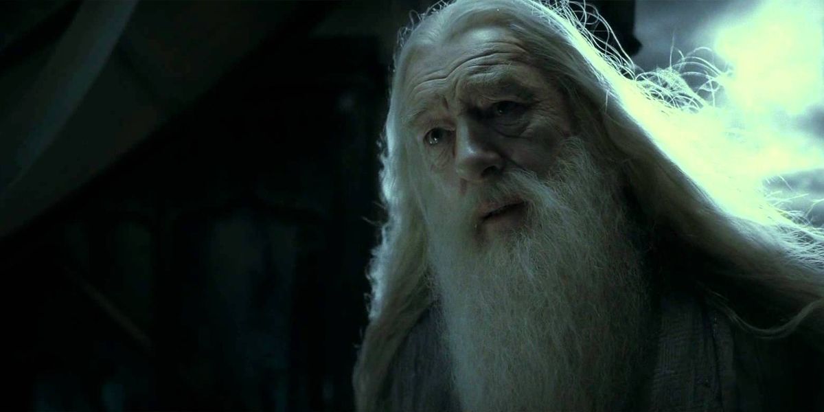 Harry Potter: 5 Moments Dumbledore Was A Genius (& 5 He Wasn't)