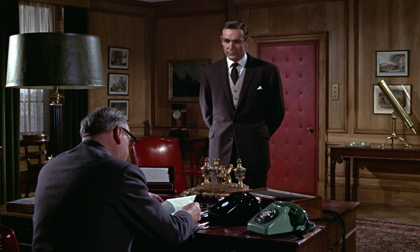 20 BTS Details About The Making Of The Sherlock TV Show