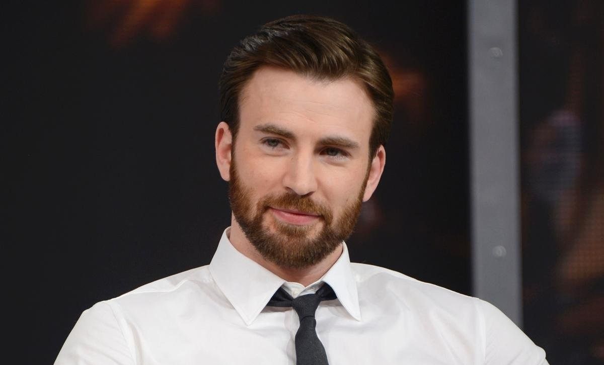 13 Actors Who Could Replace Henry Cavill As Superman (And 12 We Don't Want)