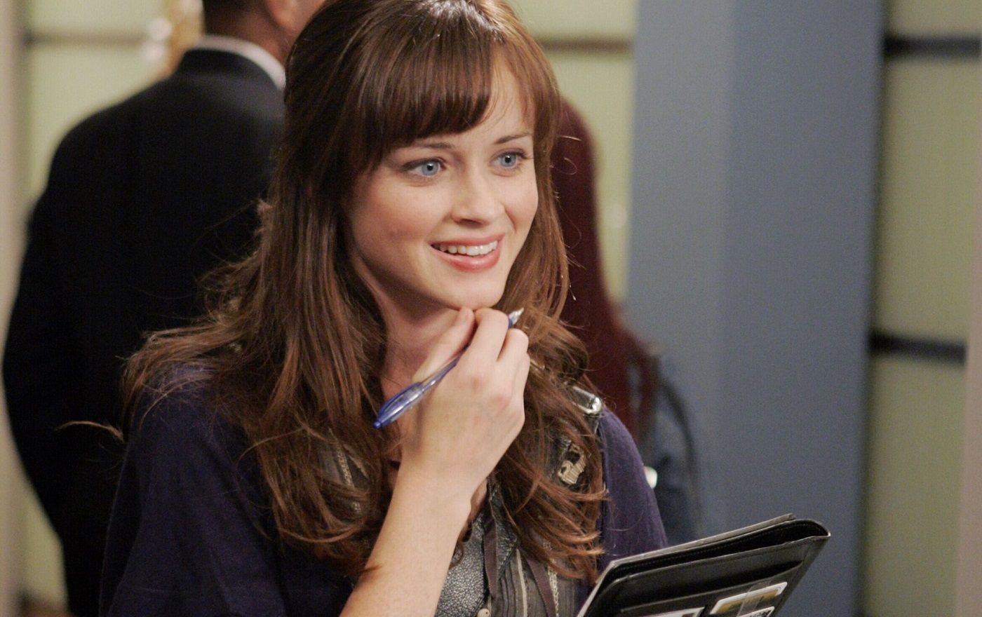 Gilmore Girls Theory: Rory Wrote The Original Series