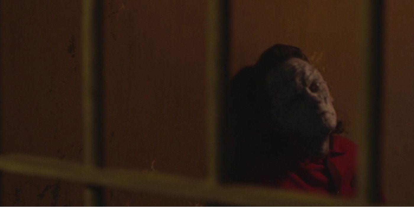 Every Batman Character Confirmed To Exists In The Arrowverse By Elseworlds