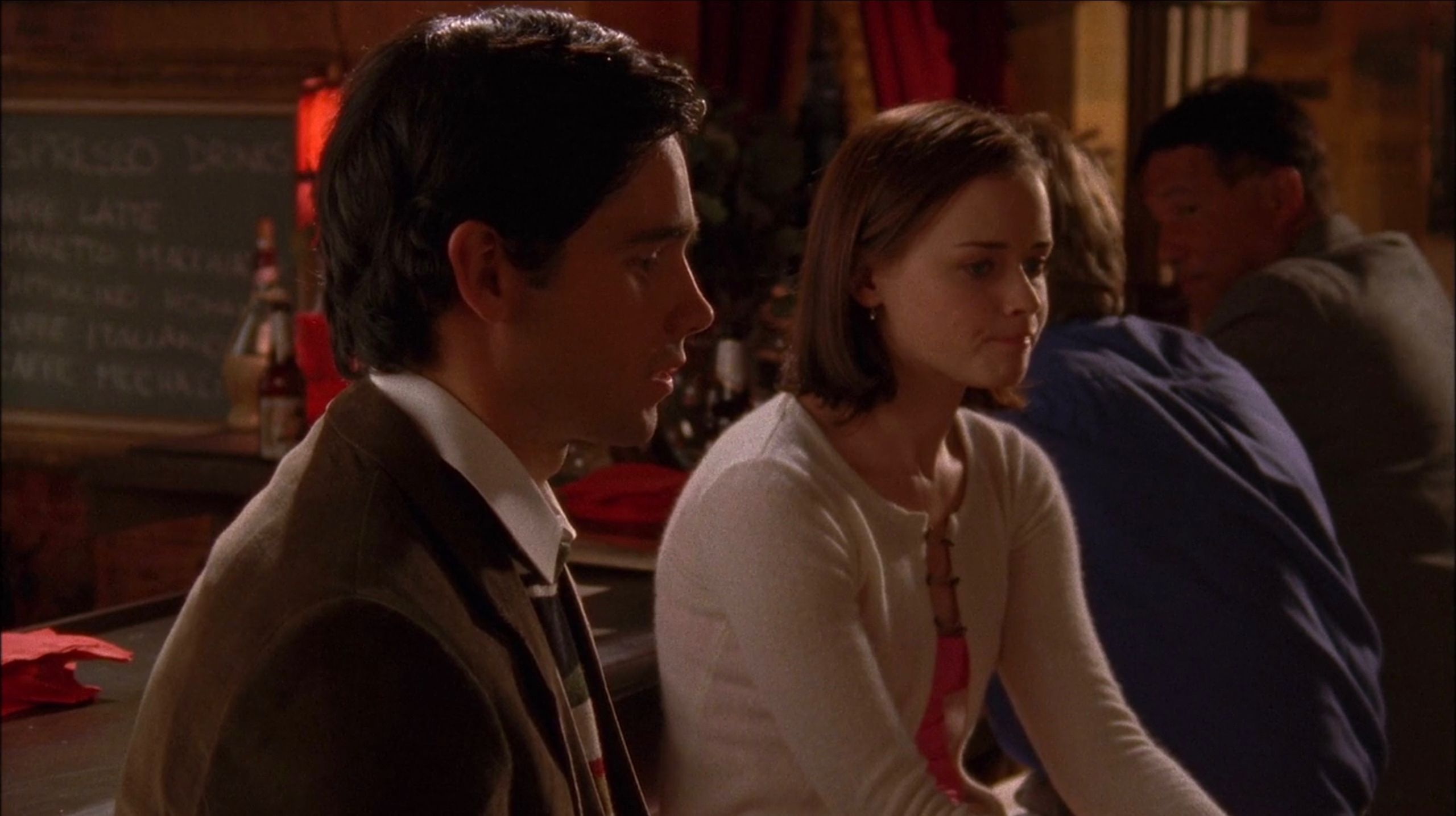 25 Couples Gilmore Girls Wants Us To Forget