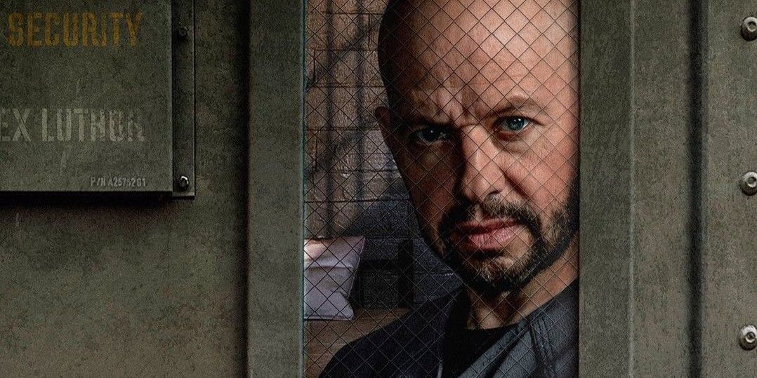 Supergirl First Look Image Reveals Jon Cryer as Lex Luthor