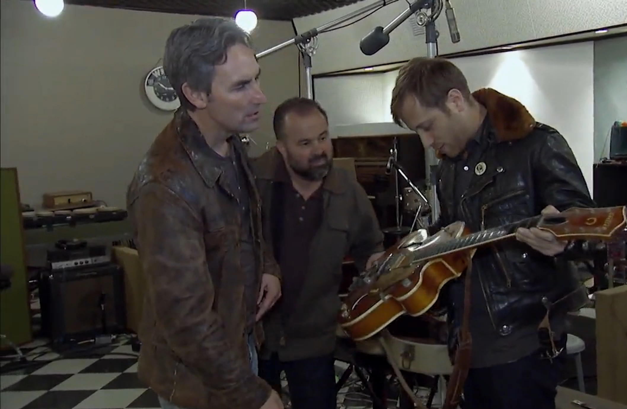 10 Coolest Things Found On American Pickers
