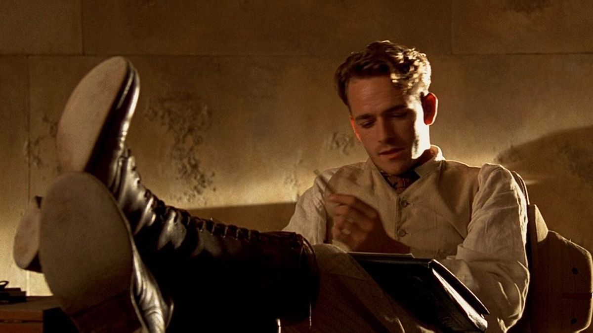 10 Best Luke Perry Roles (That Aren't Riverdale's Fred Andrews)