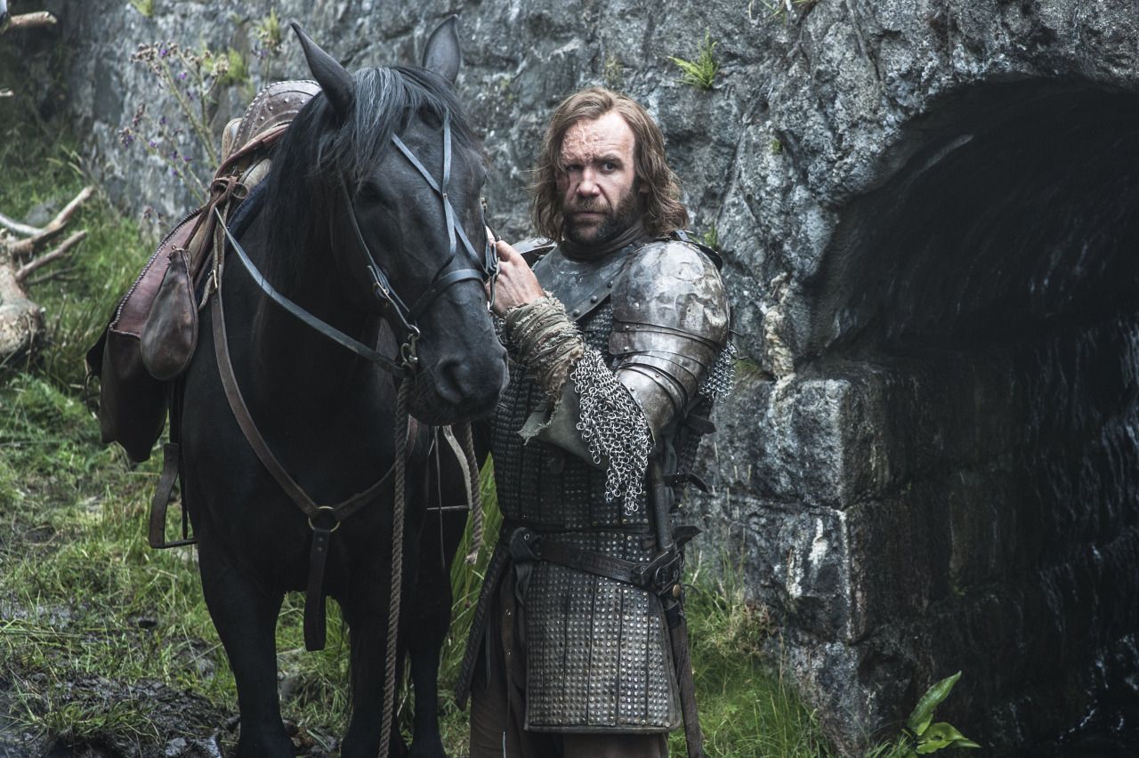 Game of Thrones: 10 Things Fans Didn't Know About The Clegane Brothers