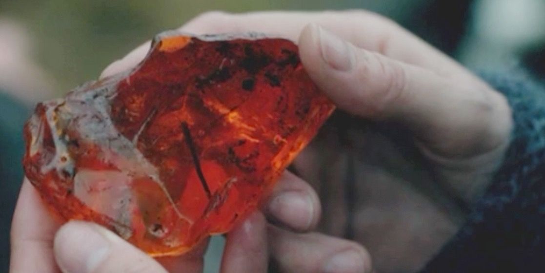 Outlander: 10 Facts About Craigh Na Dun & The Stones You Missed