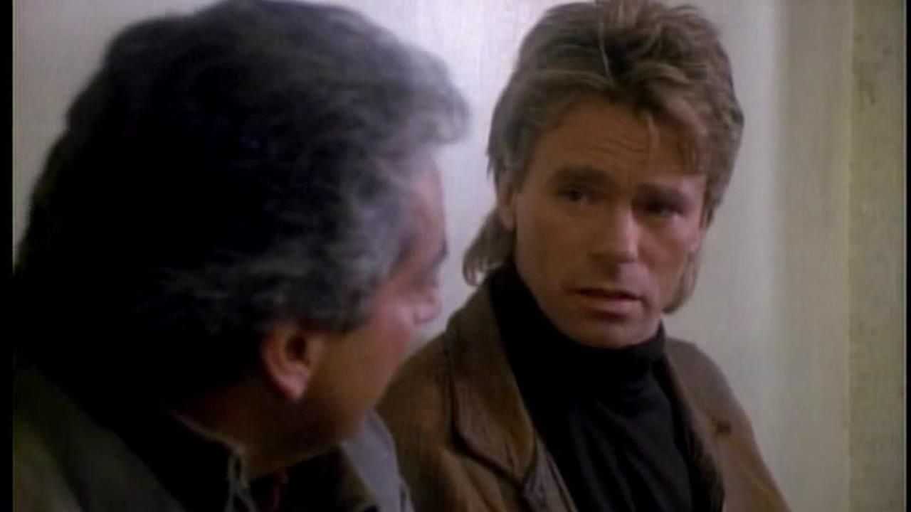 MacGyver: The 10 Best Things He's Built From Nothing