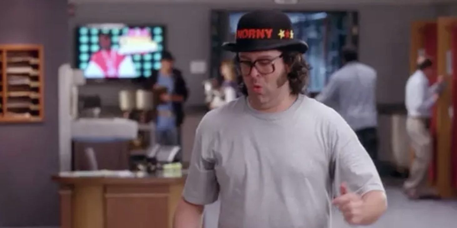 30 Rock: Frank's Most Iconic Hats, Ranked