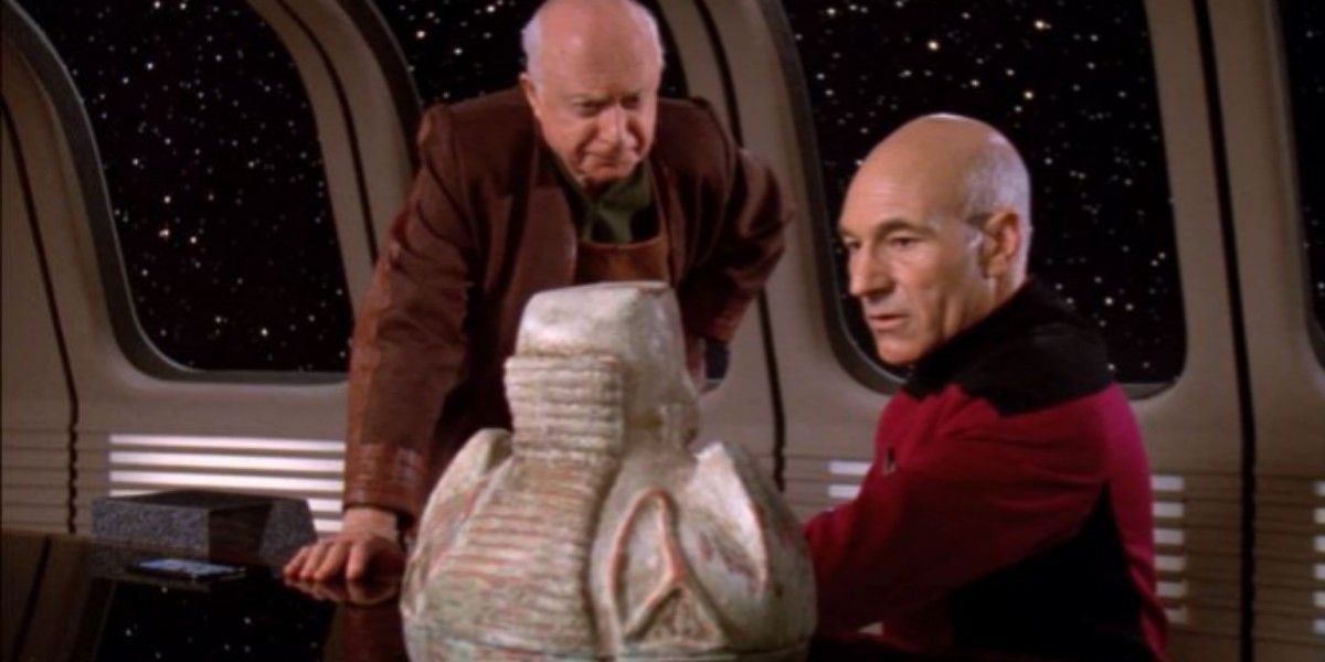 Star Trek: 10 Most Important TNG Episodes To Watch Before Picard