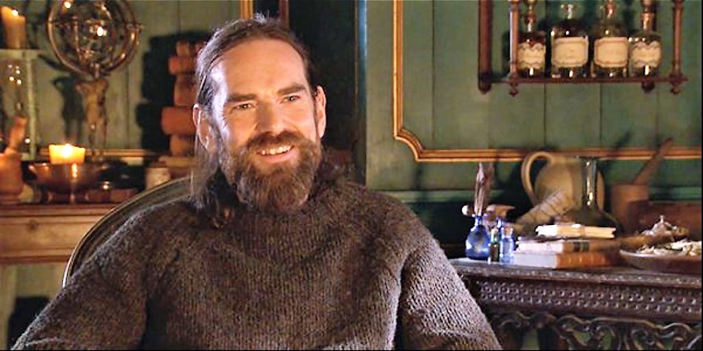 Outlander: 10 Hidden Facts About Murtagh Only True Fans Noticed