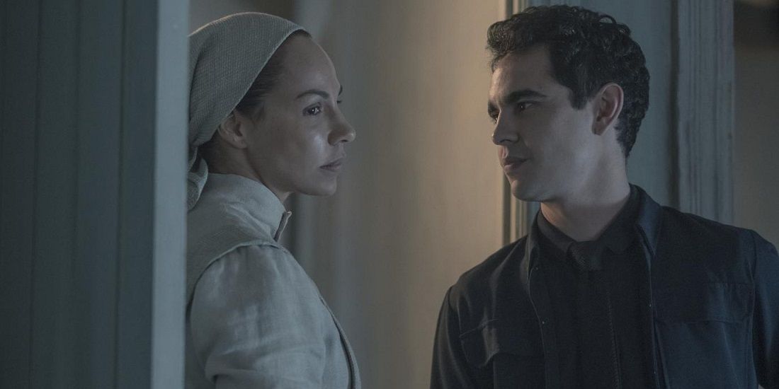 The Handmaid's Tale: 10 Things We Still Need To Know About Nick Blaine