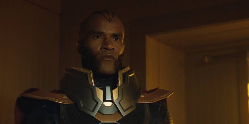 All 10 Versions Of Time Travel In The Arrowverse Explained