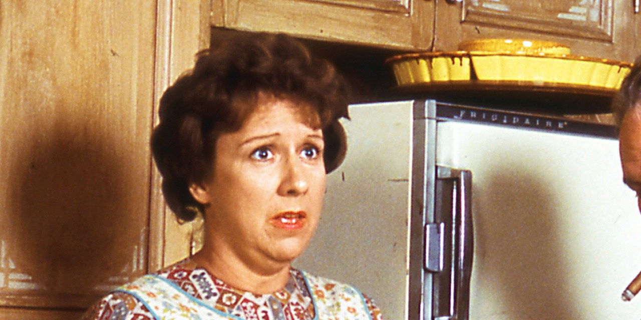All In The Family: 10 Edith Bunker Quotes That Are Still Hilarious Today