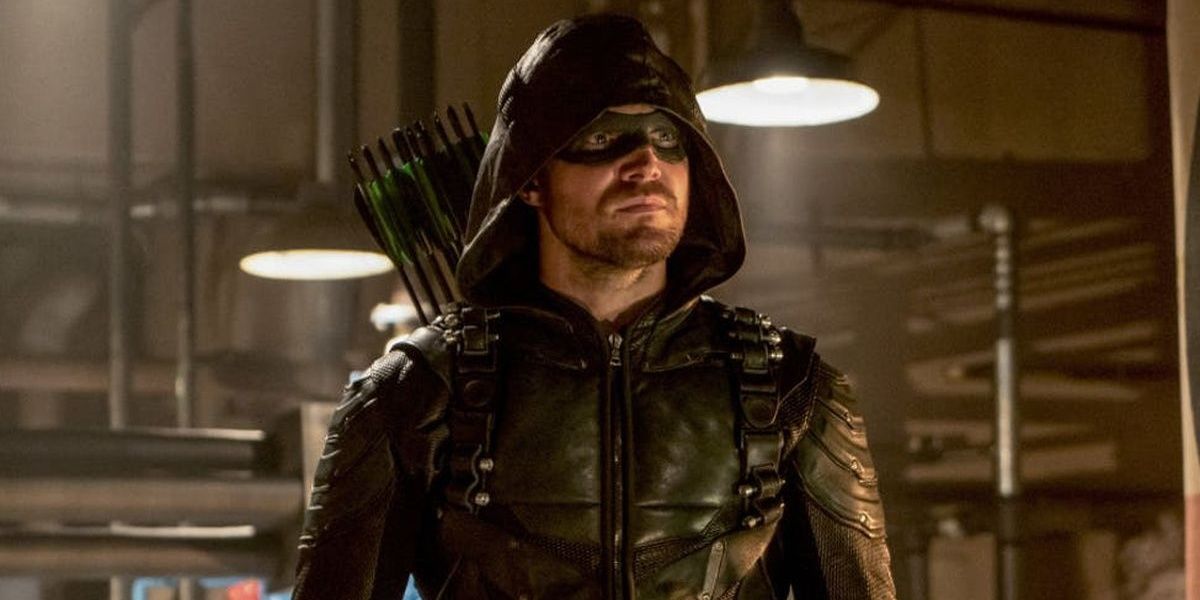 5 DC Characters That the DCAU Nailed (& 5 That The Arrowverse Did Better)