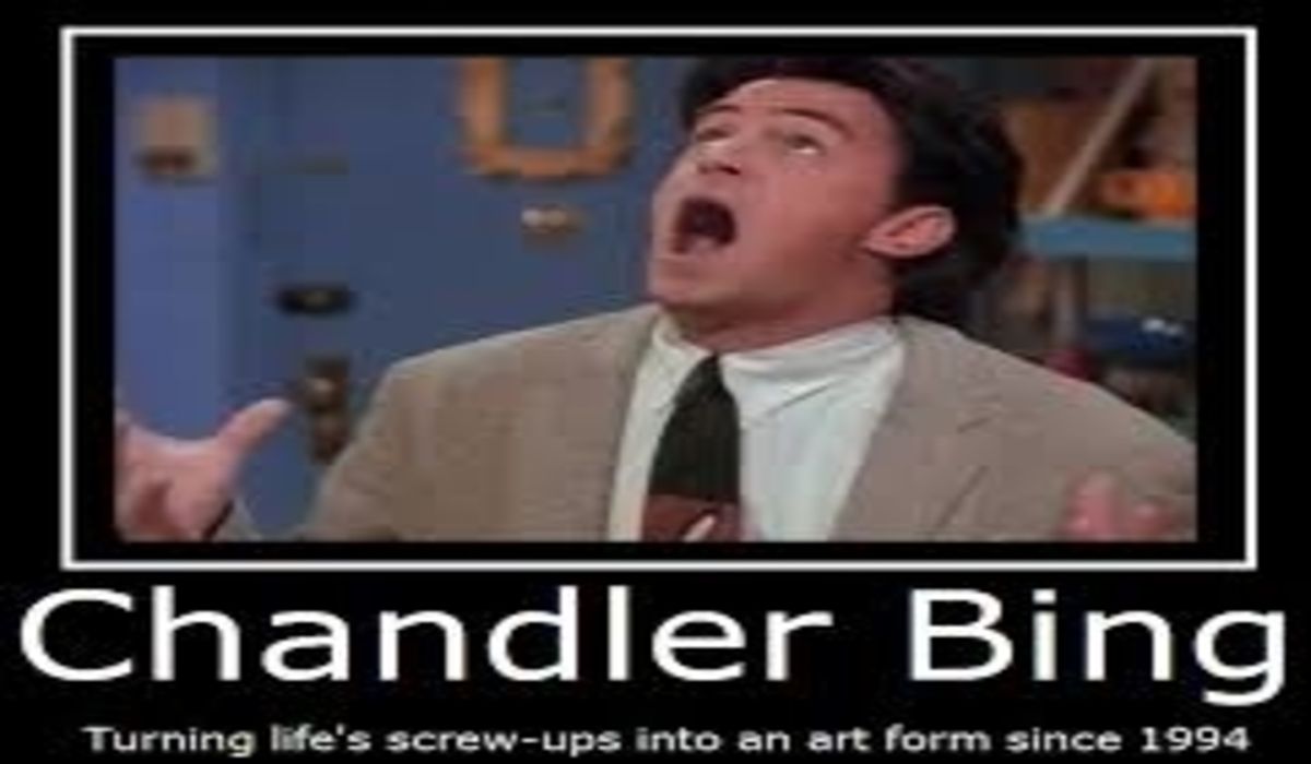 Friends: 10 Chandler and Monica Memes That Are Too Funny