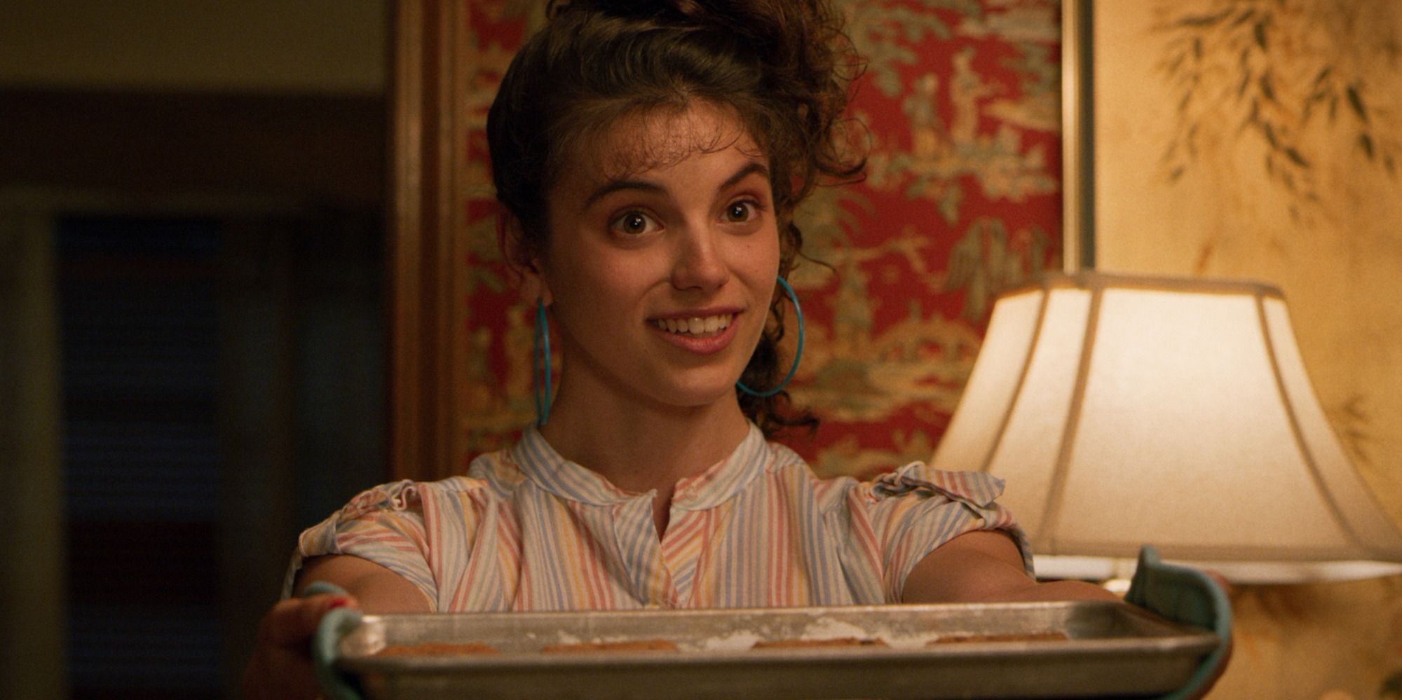 Stranger Things: 10 Most Disturbing Scenes From Season 3