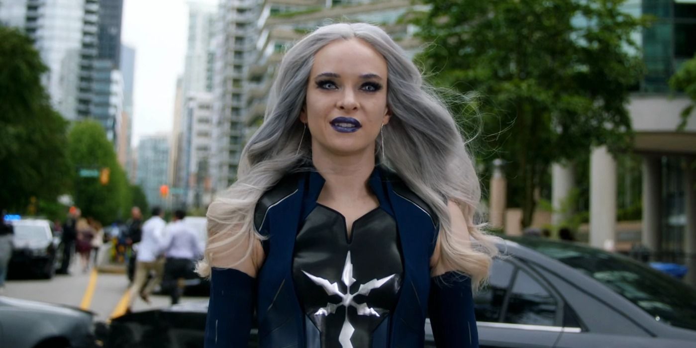 Arrowverse The Best Dressed Characters Ranked