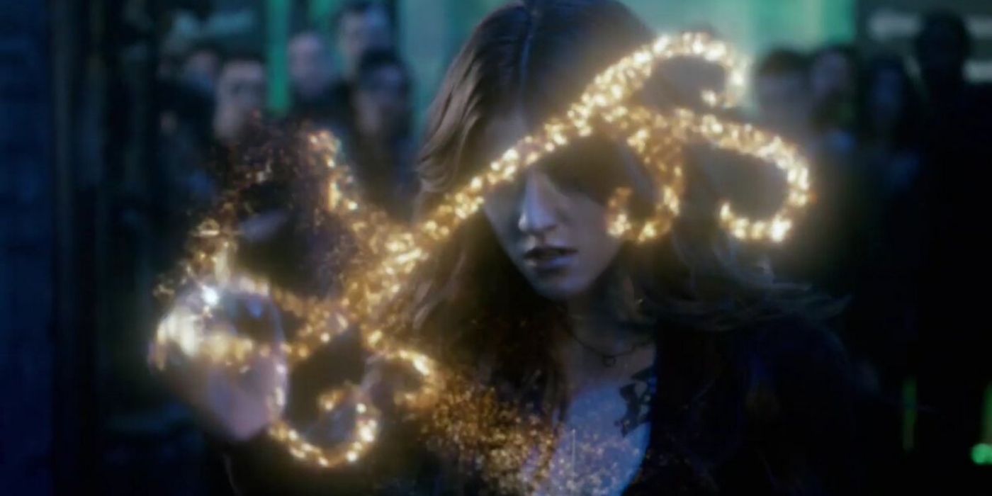 Shadowhunters: 5 Plot Points They Took From the Books (& 5 They Changed)