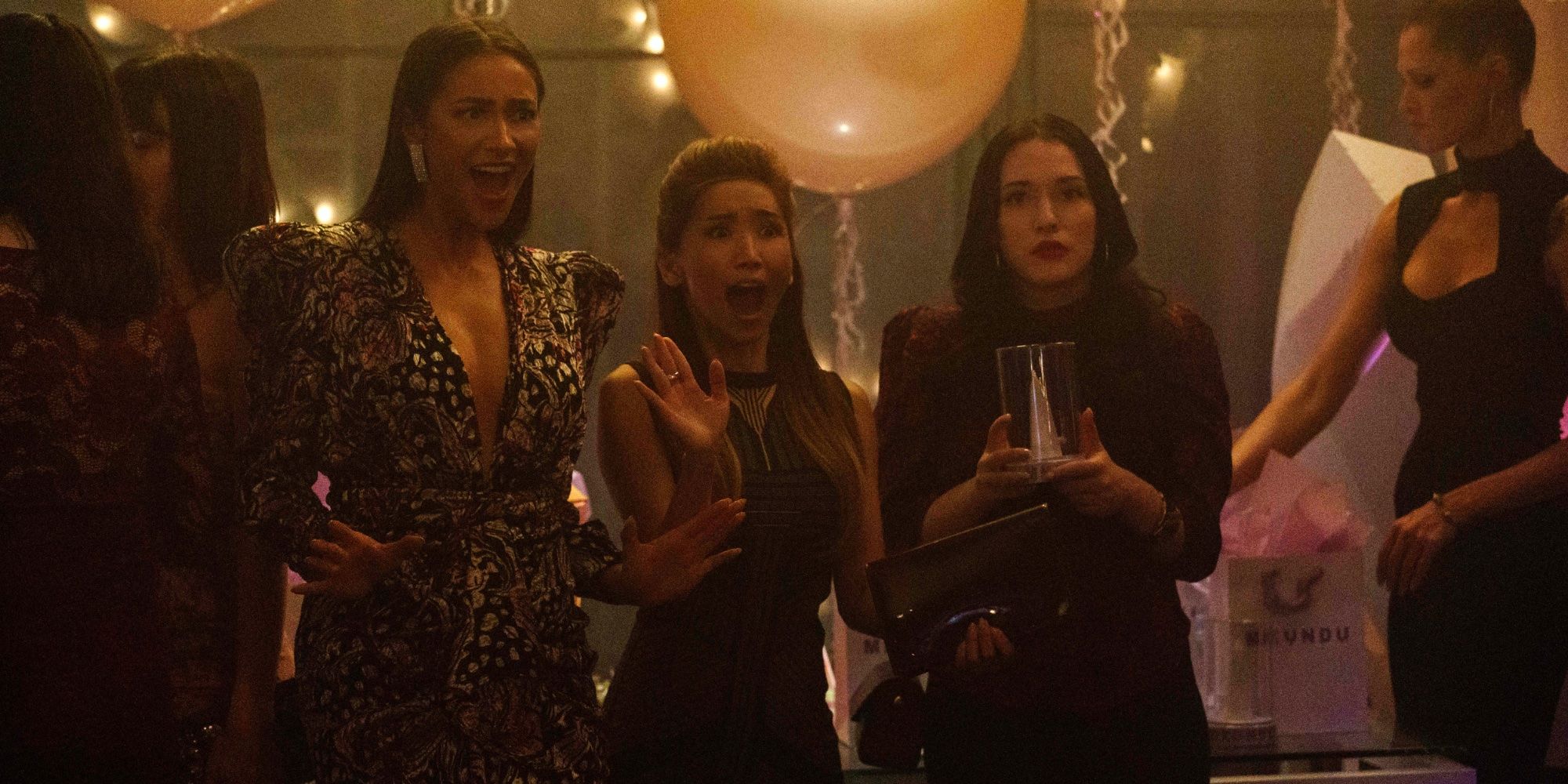 10 Sitcoms With An All-Female Core Cast