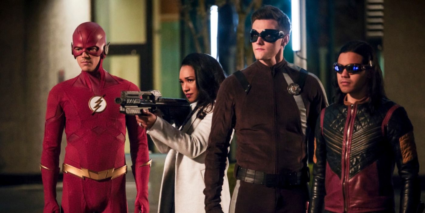 Arrowverse: The Best Dressed Characters, Ranked