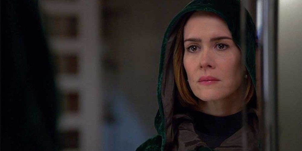 10 Hidden Details Behind The Costumes Of American Horror Story: Cult
