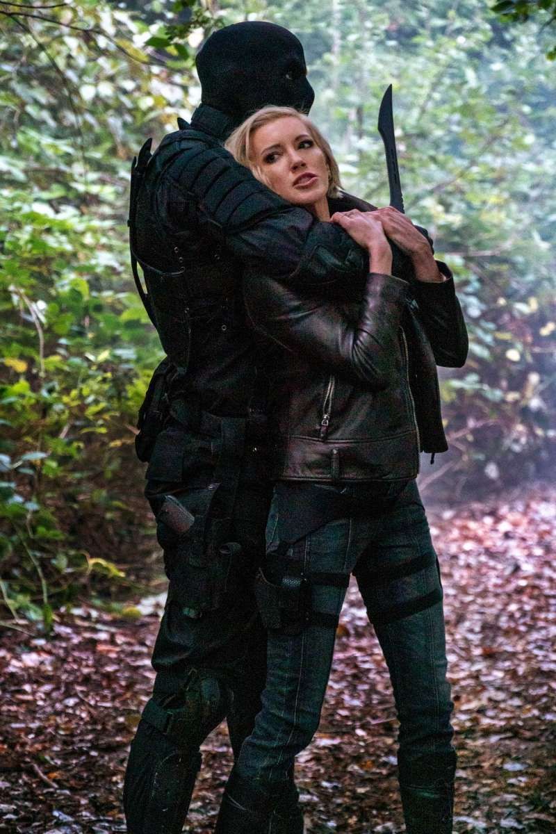 New Arrow Photos Tease Visit to Lian Yu by Entire Team