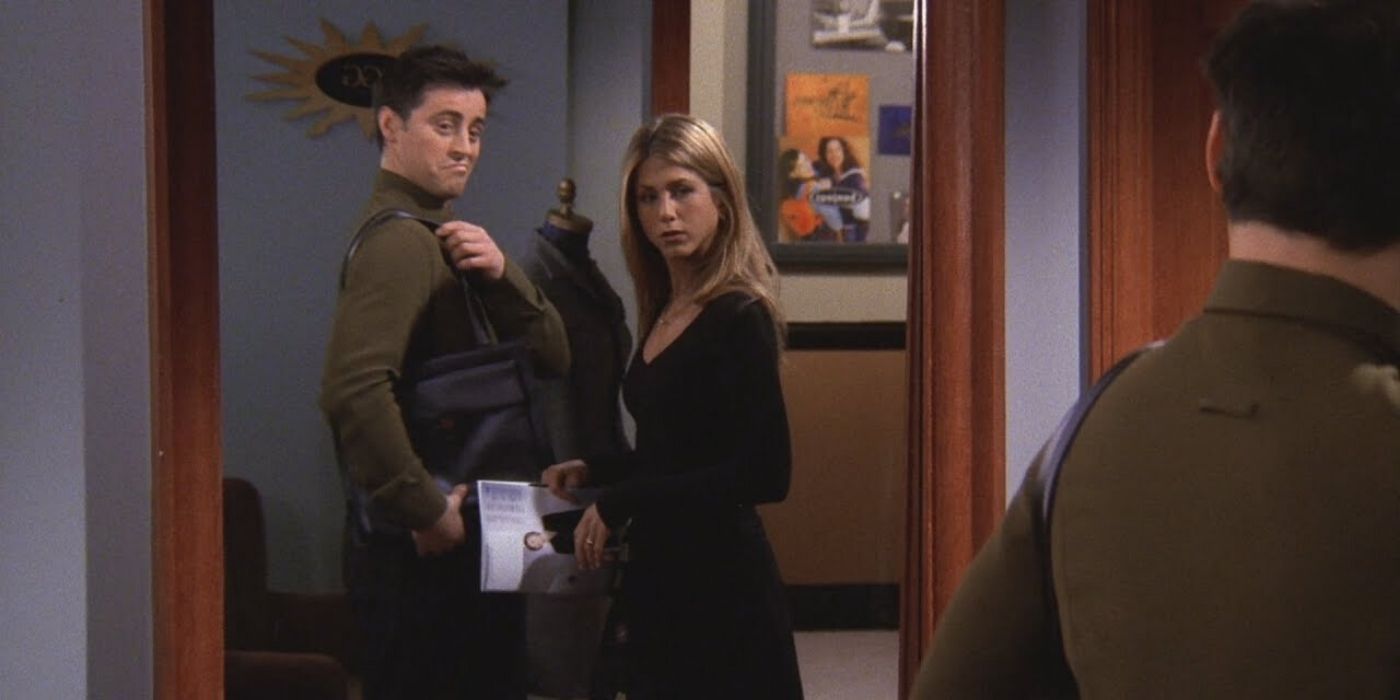 Friends: Joey's 5 Best Outfits (& 5 Worst)