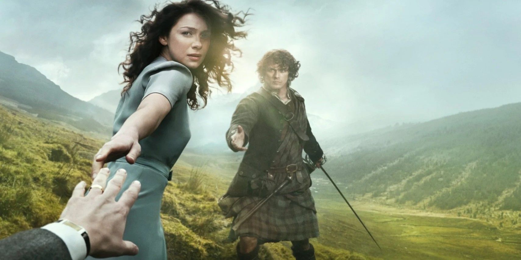 Outlander: Theories About The Ghost Outside Claire’s Room We Wish Were ...