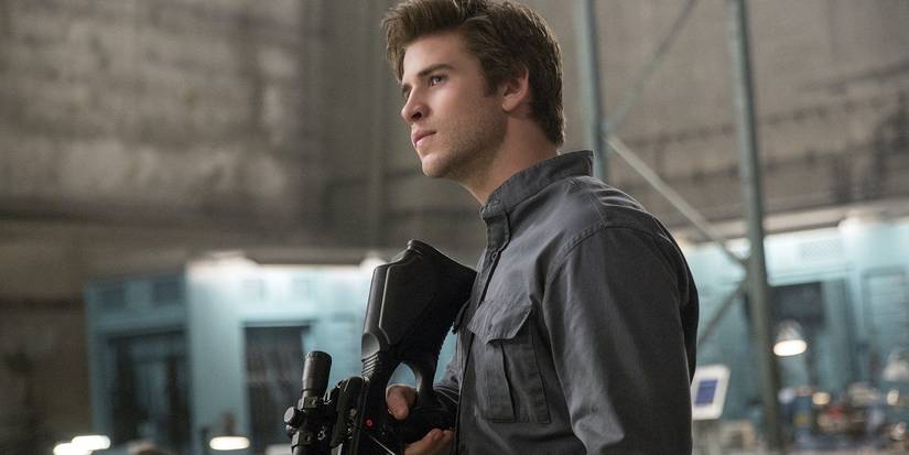 The Hunger Games: 10 Things That Make No Sense About Gale Hawthorne
