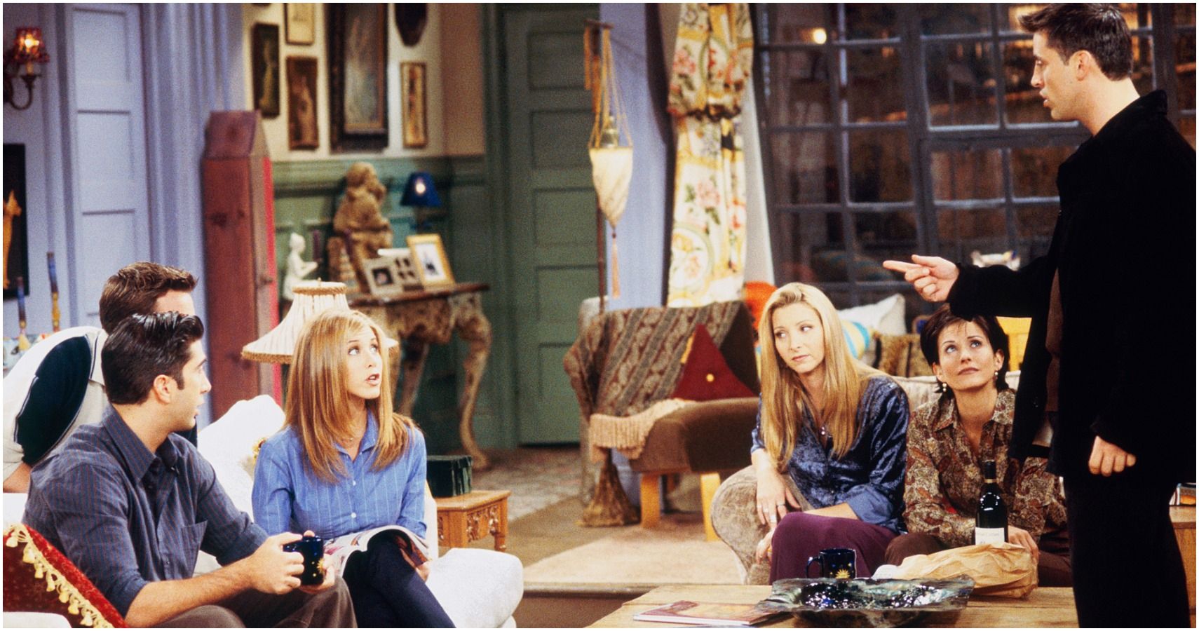Friends: A 10-Step Guide To Recreating Monica & Rachel’s Apartment