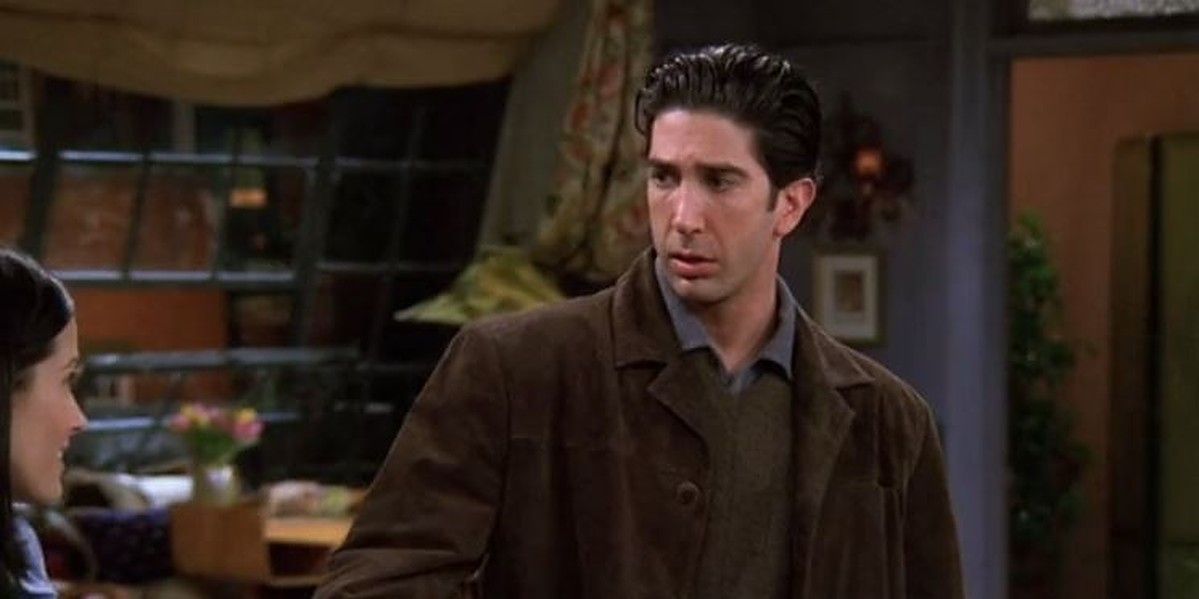 Friends: 10 Funniest Ross & Monica Sibling Moments