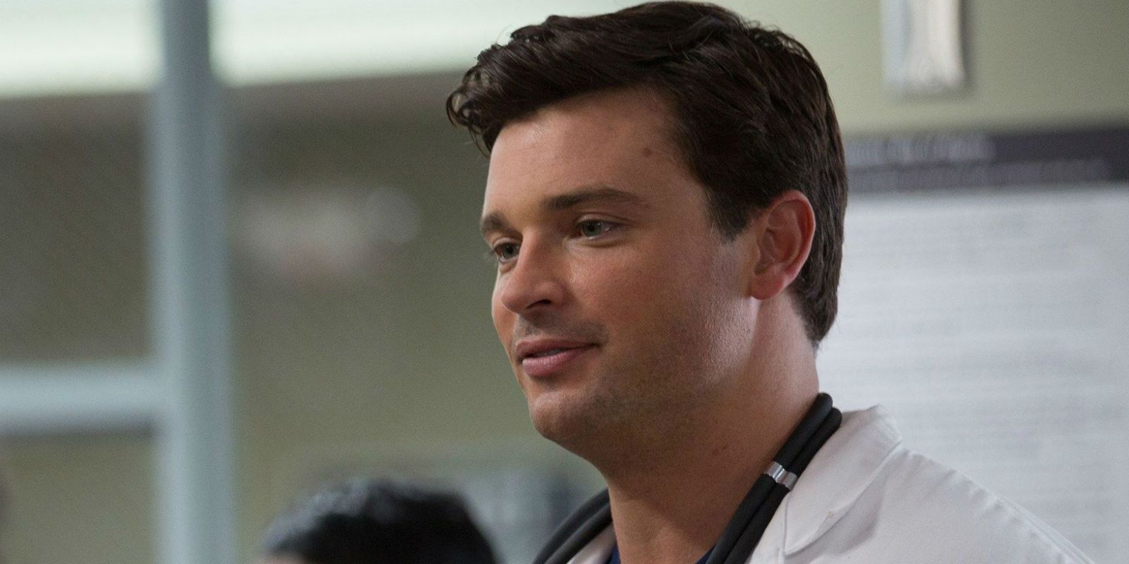 Tom Welling Is The Best Thing In Nicolas Sparks' Movie The Choice