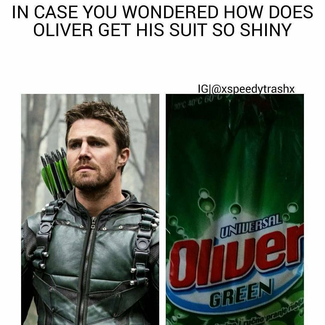 10 Arrow Logic Memes That Prove The Show Makes No Sense