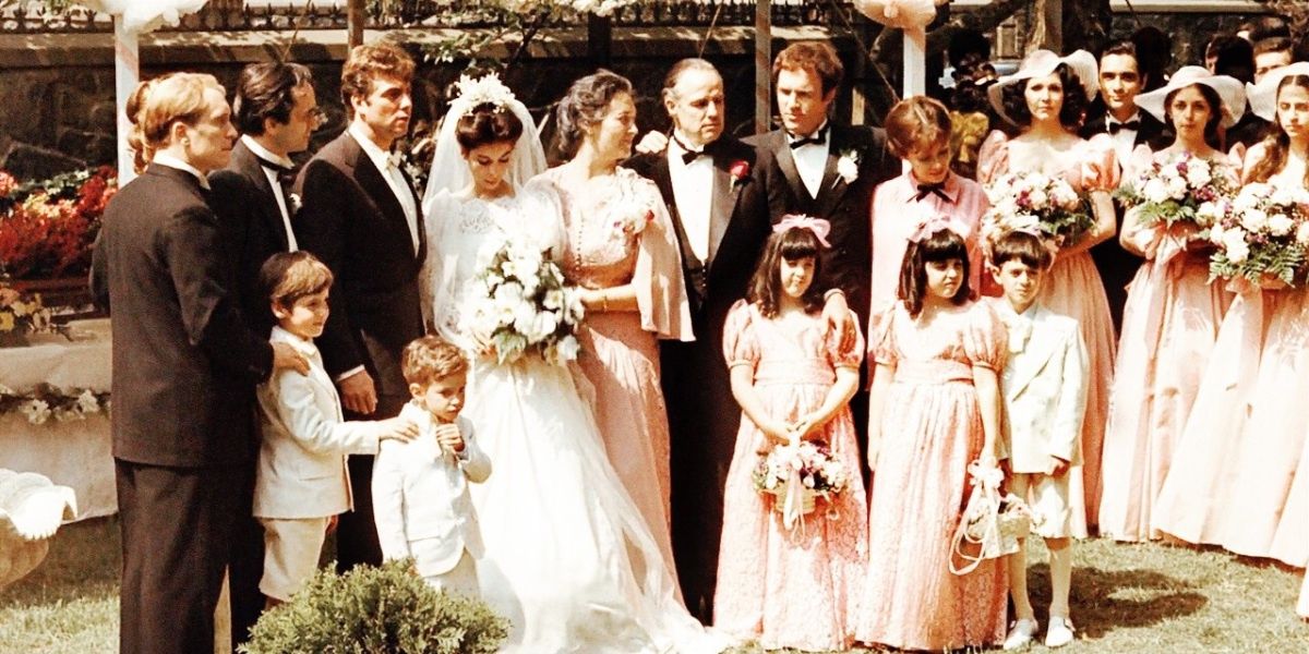 10 Weird Things Cut From The Godfather Movies (That Were In The Books)