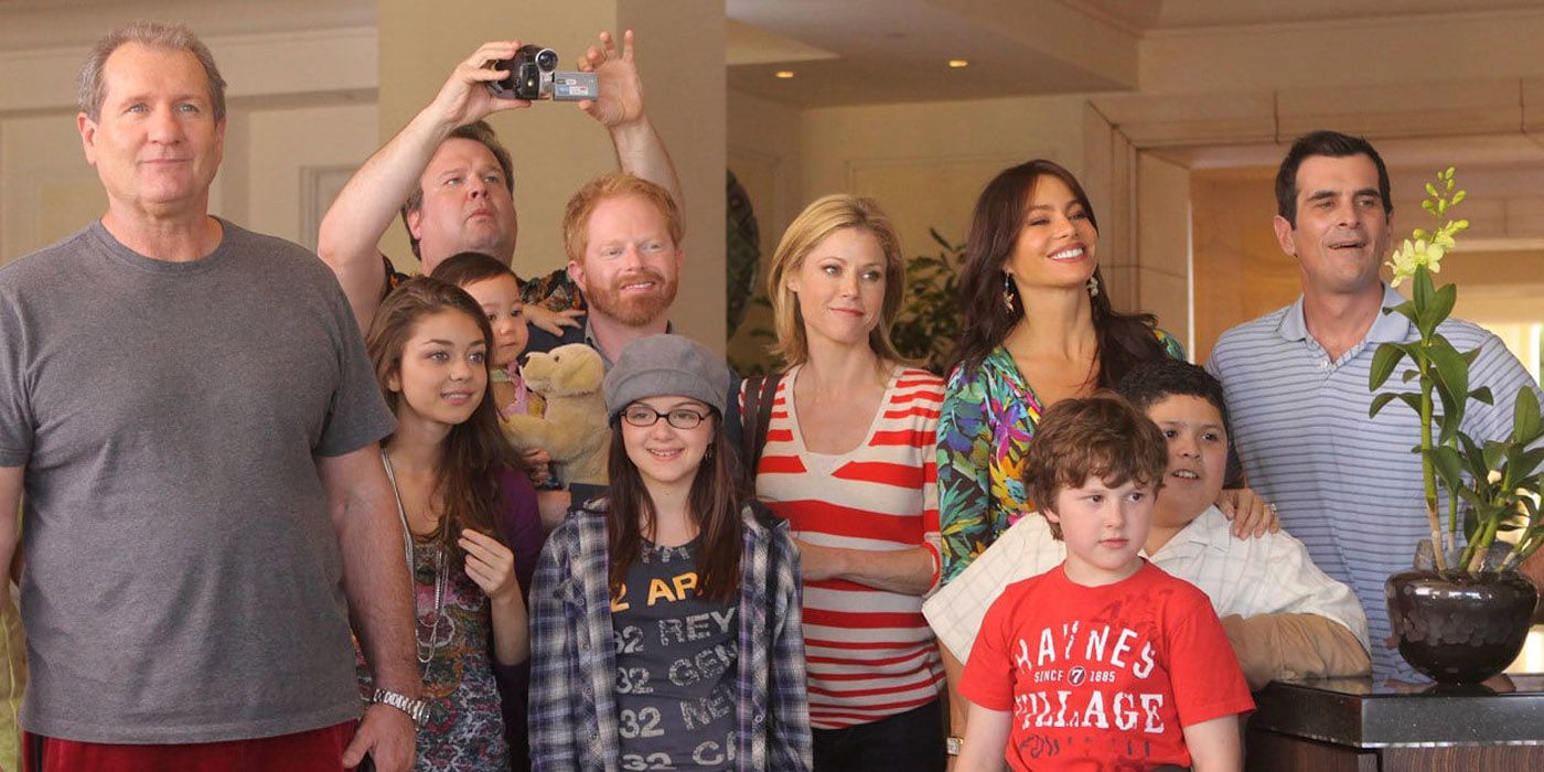 Modern Family: The 10 Most Shameless Things Jay Has Ever Done