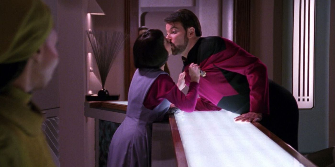 Star Trek: 10 Things You Didn't Know About Data's First Daughter, Lal