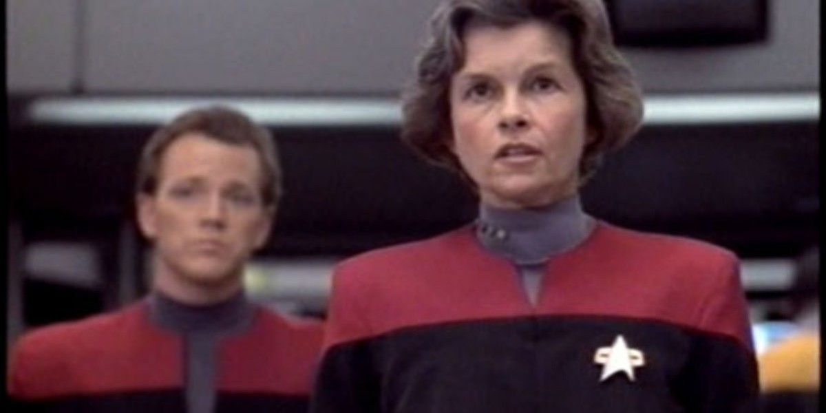 Star Trek: 10 Things You Didn't Know About Female Captain Kathryn Janeway