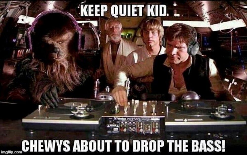 Star Wars: 10 Chewbacca Memes That Are Just Too Funny