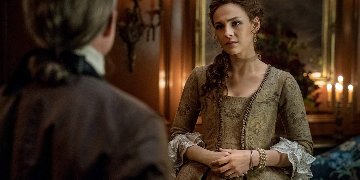 Outlander: Brianna Fraser's Top 10 Costumes