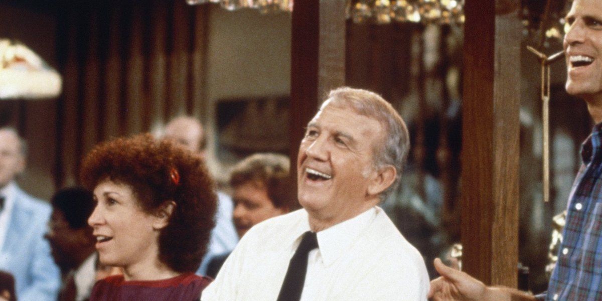 Cheers: 10 Season 1 Jokes Everyone Completely Missed