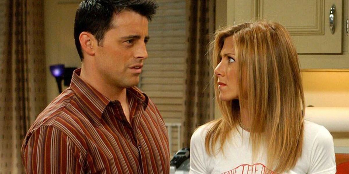 Friends: 10 Reasons Why Joey Was The Friend That Held The Group Together