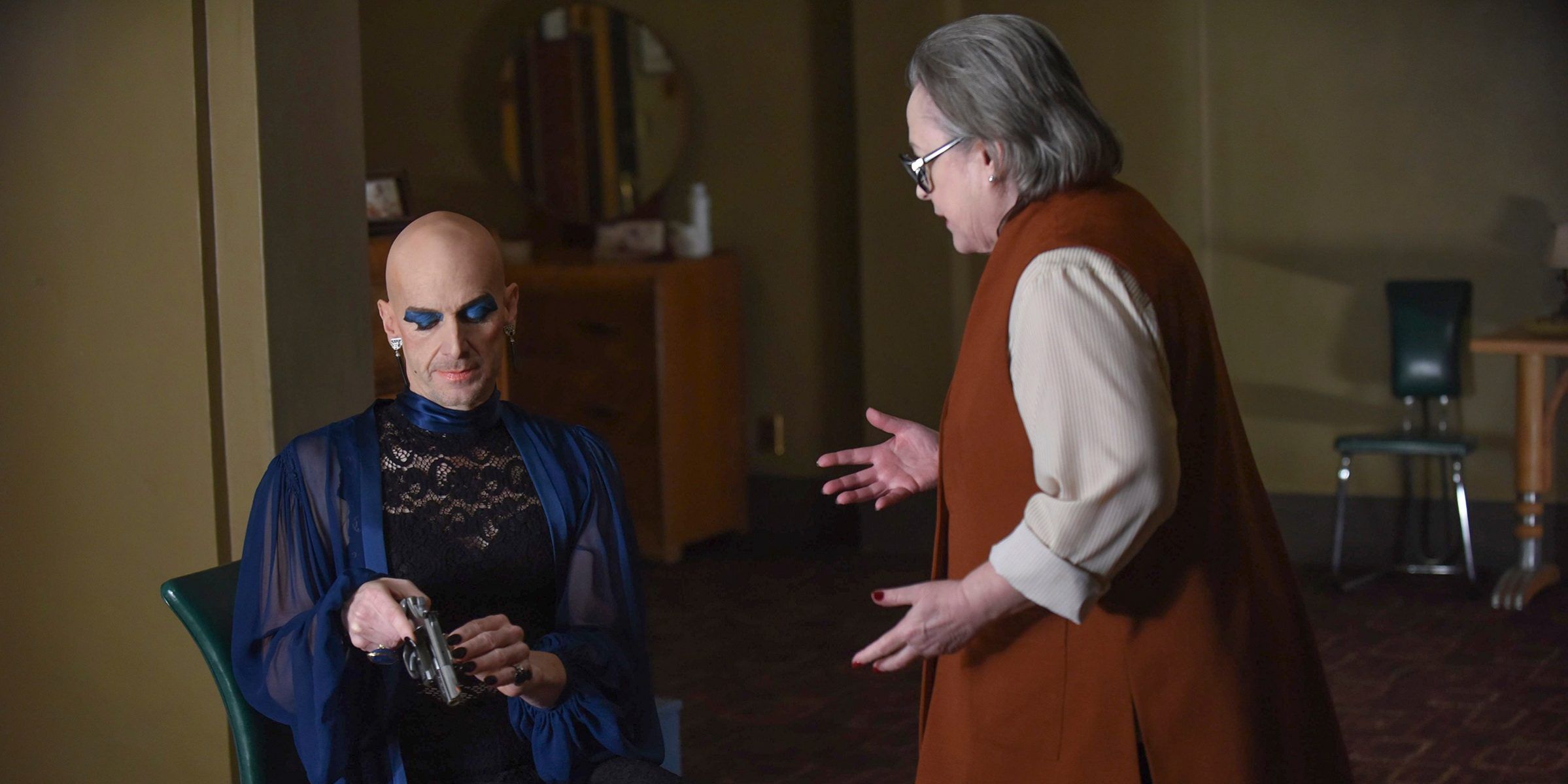 American Horror Story Hotel: 10 Reasons Why Liz Taylor & Iris Aren’t ...