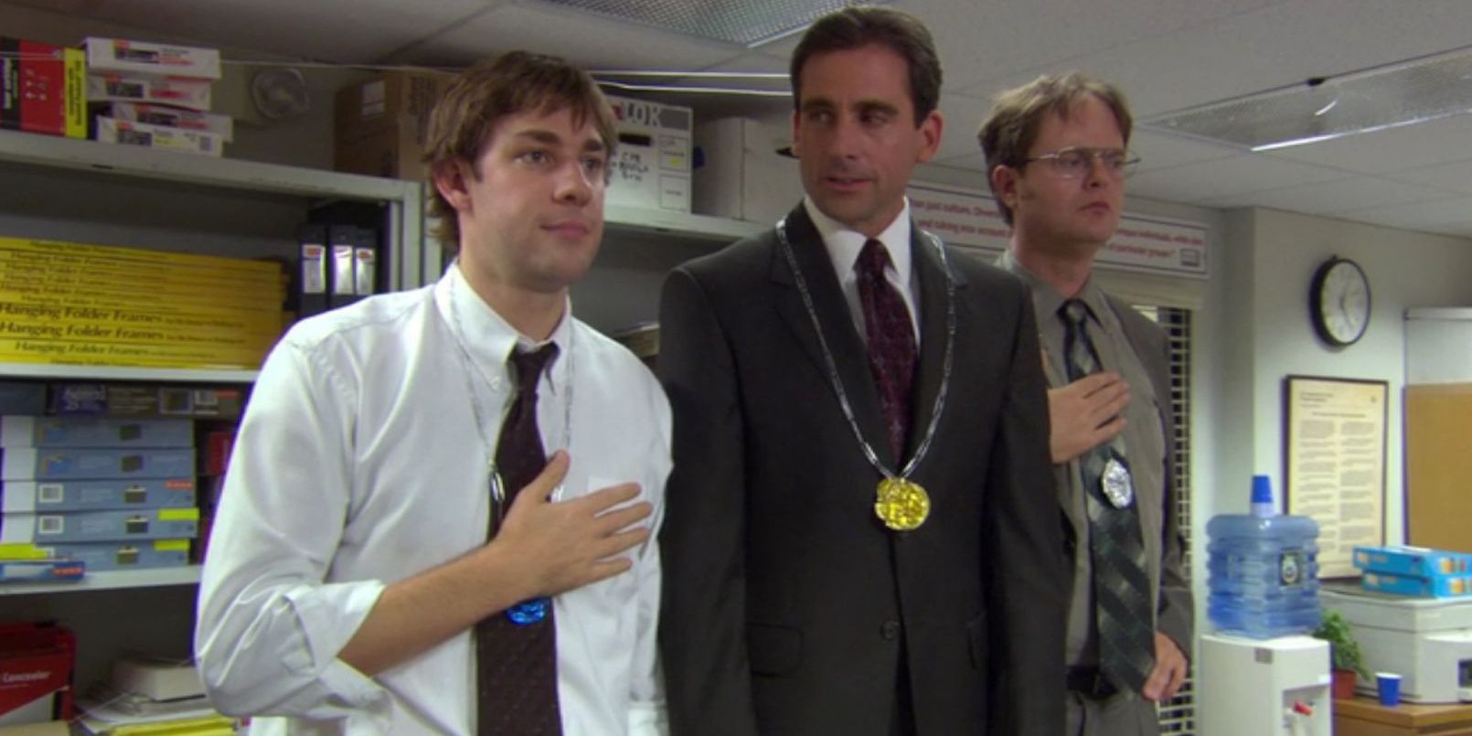 The Office: 10 Times Michael & Jim Had The Greatest Bromance On The Show