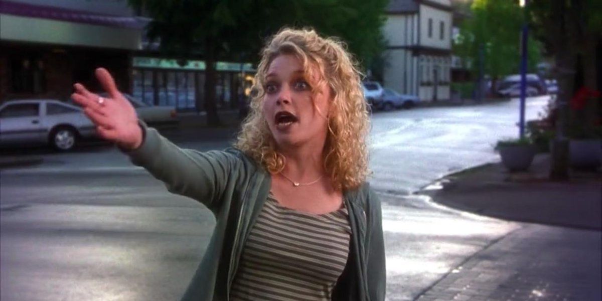 10 Horror Movie Jump Scares That Were Actually Terrifying